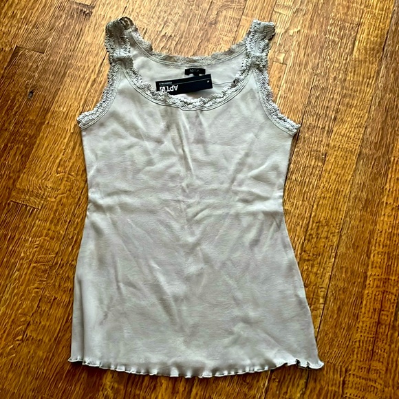 Apt. 9 | Tops | Nwt Ribbed Lace Trim Tank | Poshmark